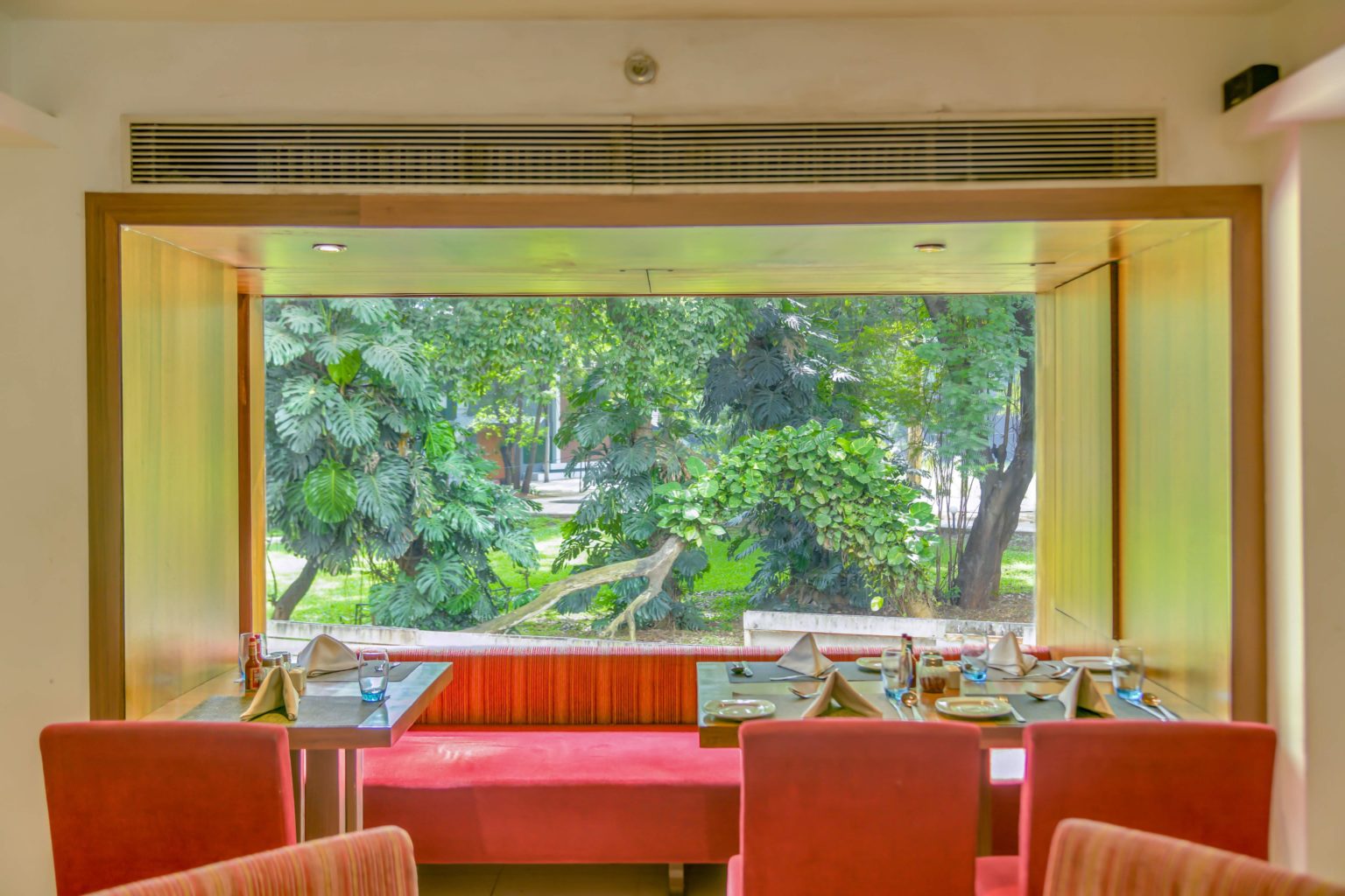 Cafe Fresco – neev designs