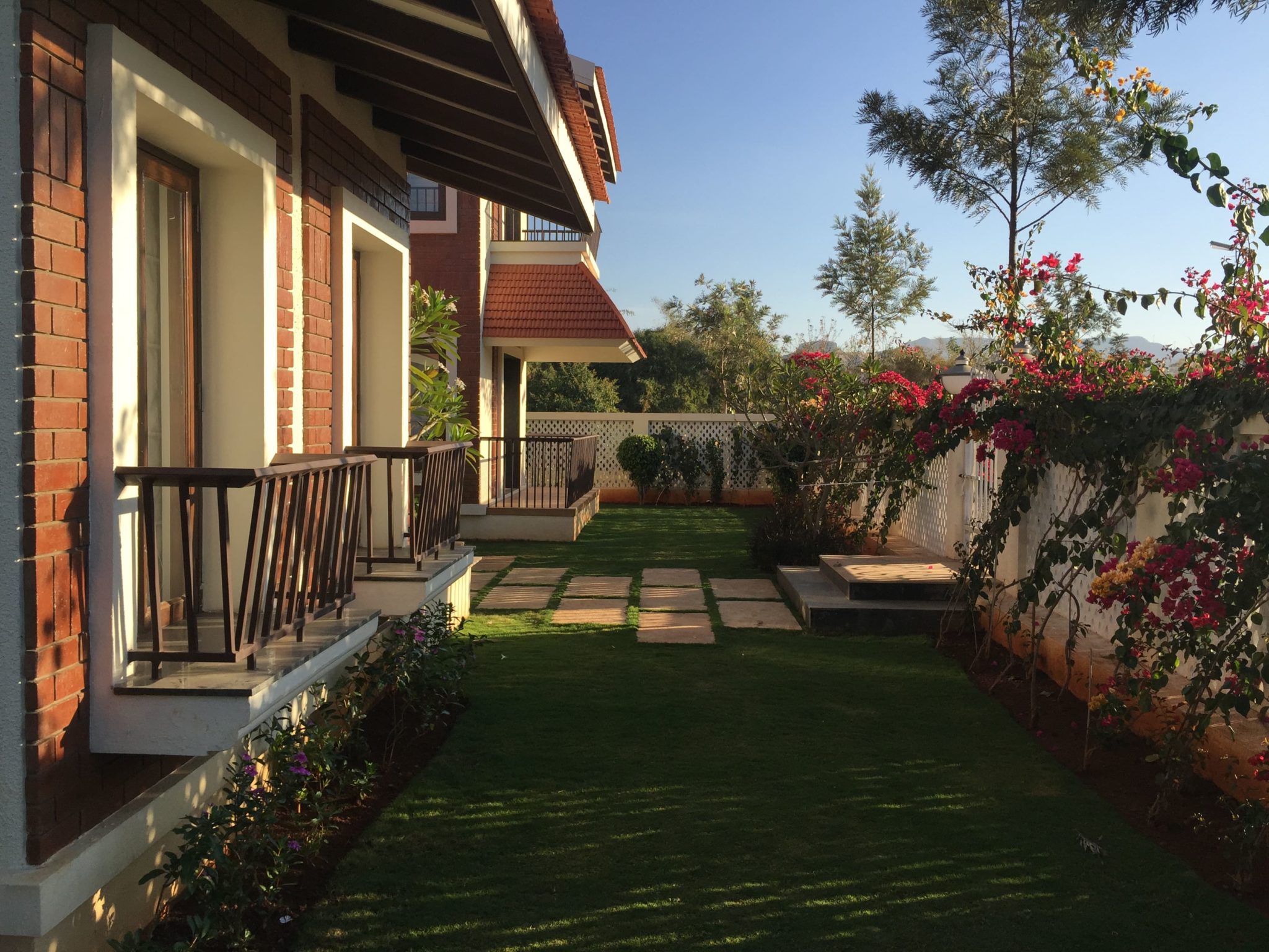 House of Peace – neev designs
