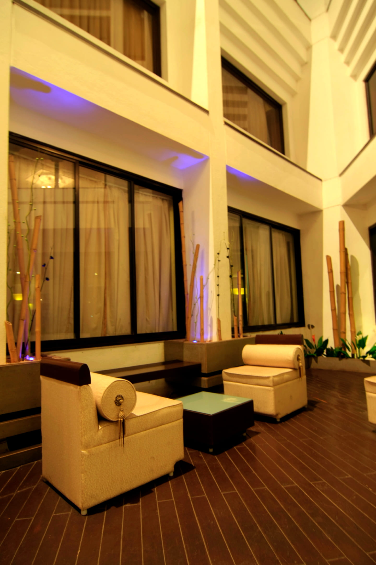 The Atrium Cafe – neev designs